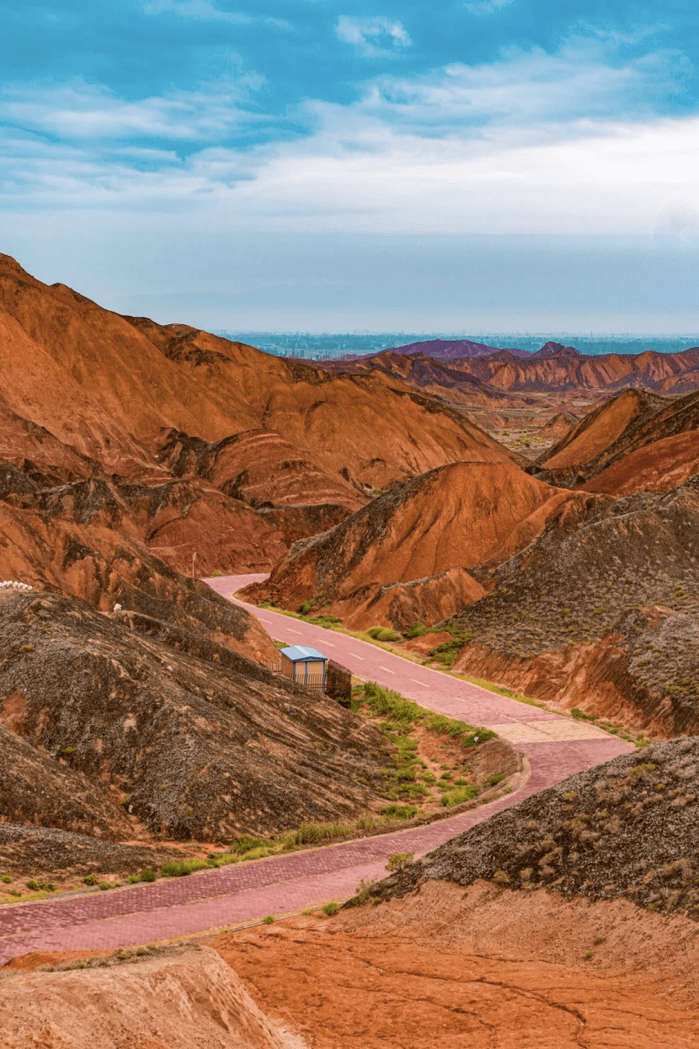 Discover the Marvels of Zhangye National Geopark: A Journey Through Time and Terrain – Peace LiLy